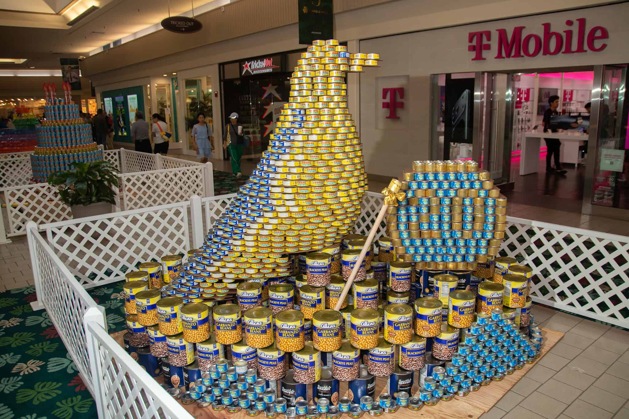20th Canstruction Competition Winners - AIA Honolulu